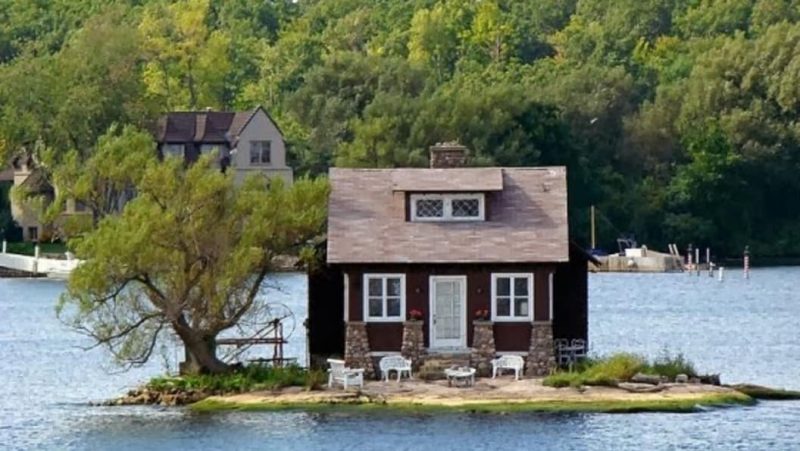 Conoce la isla habitada más pequeña del mundo - DiarioRepublica.com