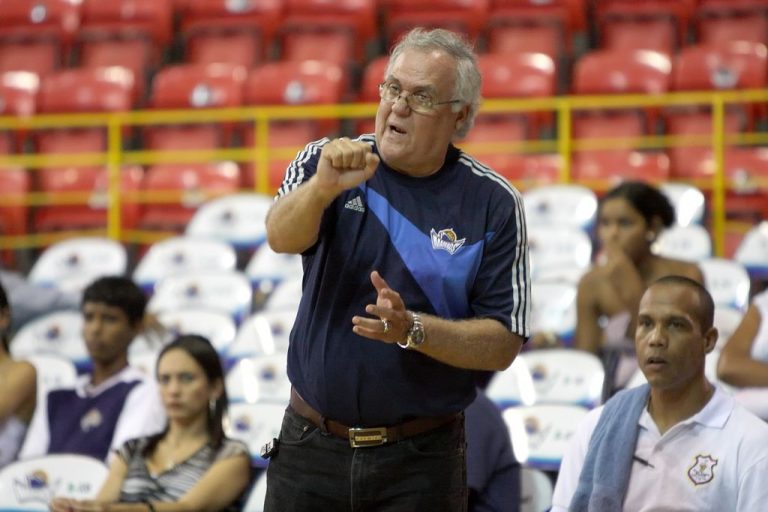 Henry Paruta sustituye a Solarte y es el nuevo coach de Brillantes de ...