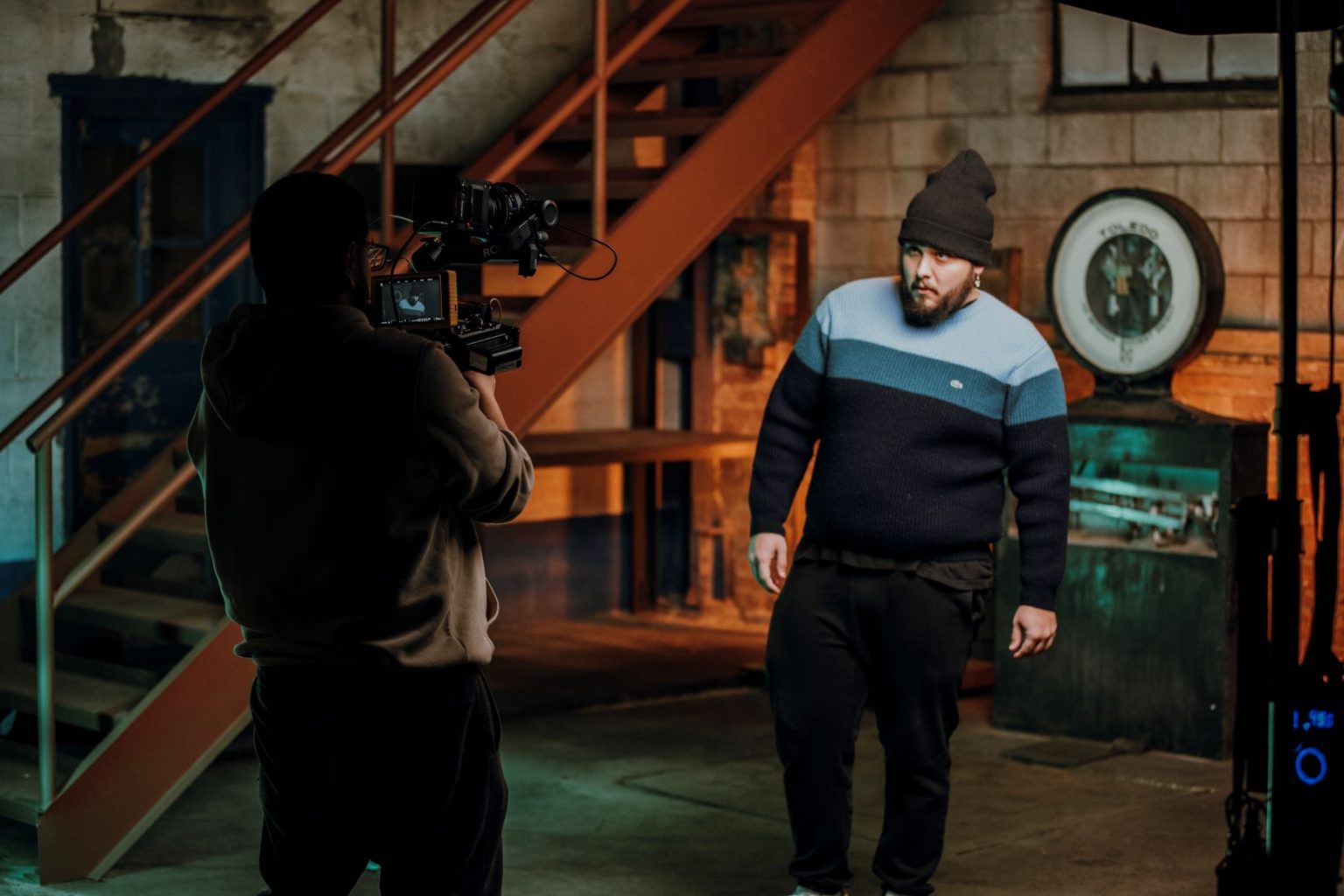 «Anuel se compró un Bugatti”, lo nuevo que trae Vic McFly ...