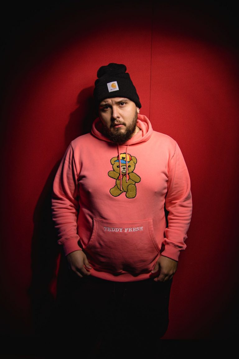 «Anuel se compró un Bugatti”, lo nuevo que trae Vic McFly ...