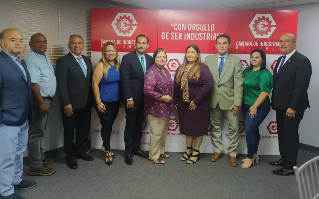 “Reelecta María Marachli como Presidente de la Cámara de Industriales ...