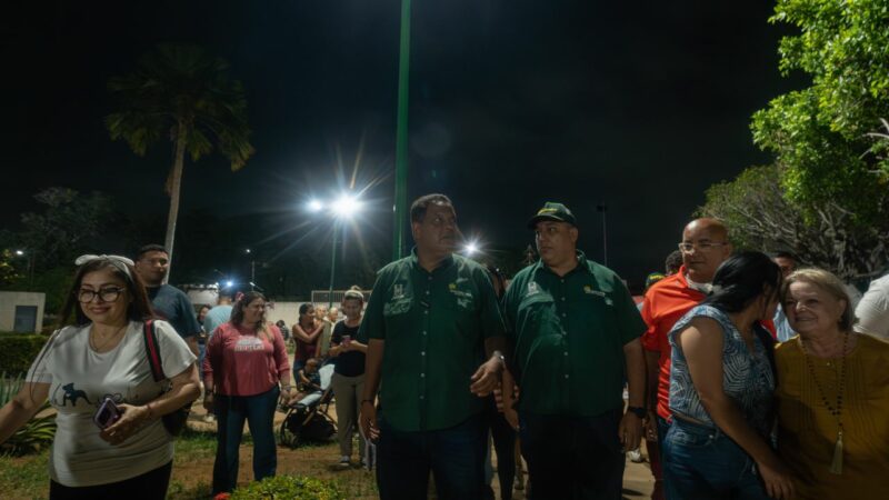 Alcaldía de Maracaibo ilumina Conjunto Residencial Palaima ...